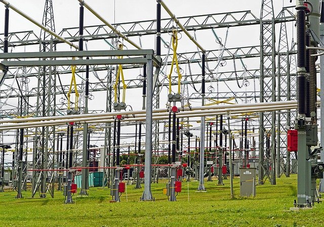 Hidroelectrica completes modernisation of two substations - Power ...