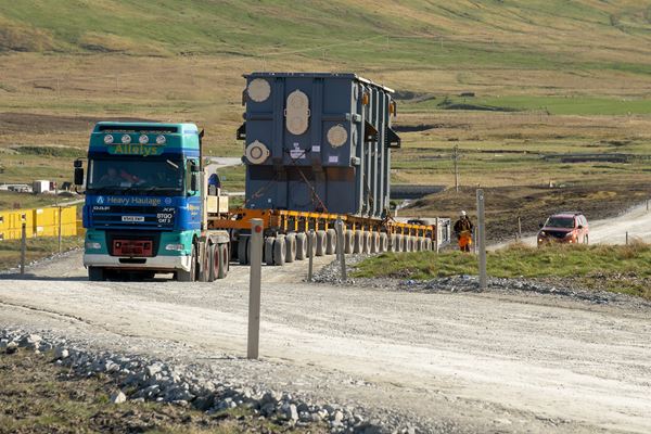Second set of transformer units arrive in Shetland - Power Transformer News